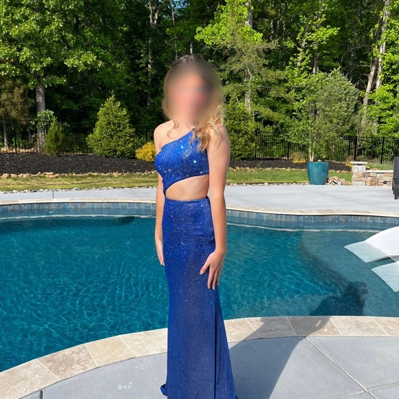 Dresses | Royal Blue Prom Dress Size 2 I Am 55 And 125 Pounds Studded ...